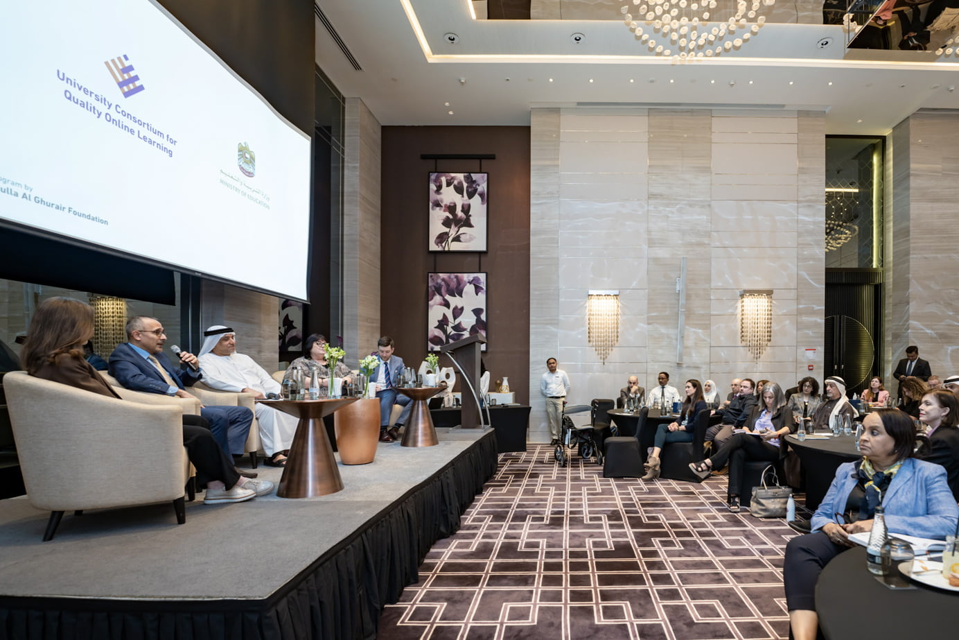 Supporting Online Learning in Tertiary Education - AGF